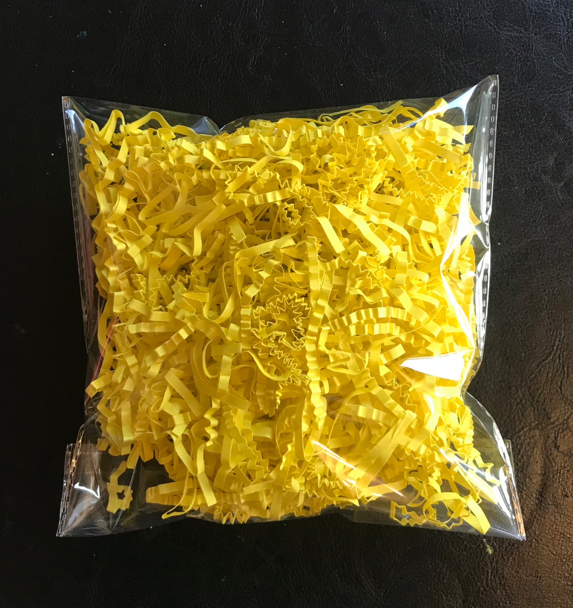 Shredded paper - yellow – Mr Wiggles Rat Supplies